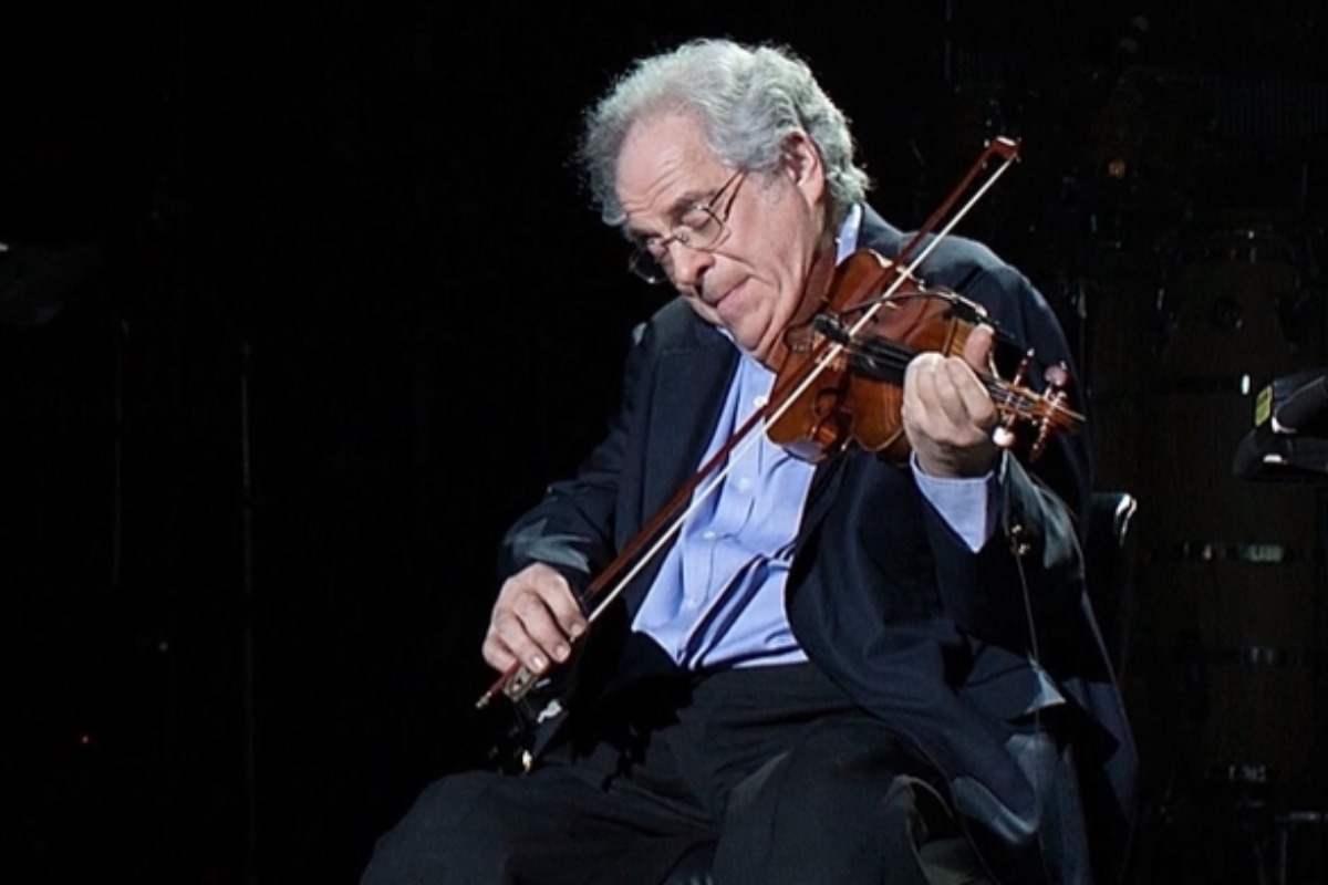 Itzhak Perlman: Grammy Award-Winning Violinist - Phamox Music