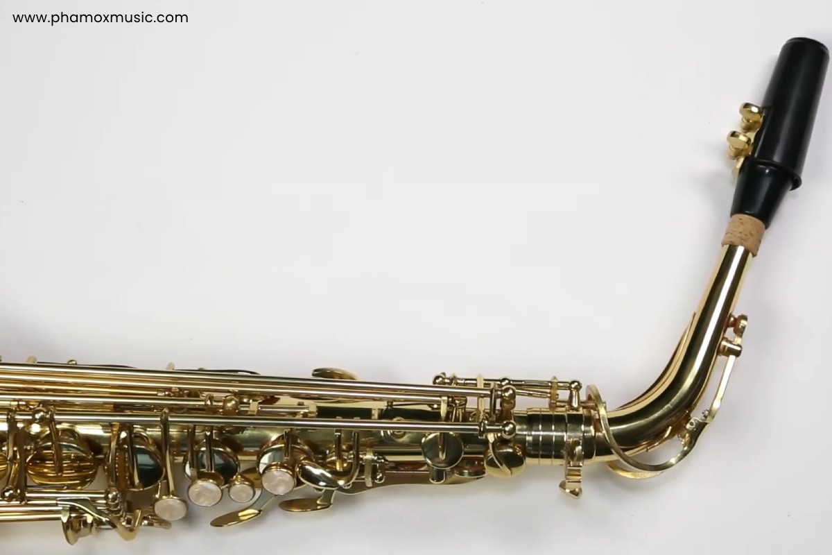 How to Assemble a Saxophone: A Step-by-Step Guide - Phamox Music