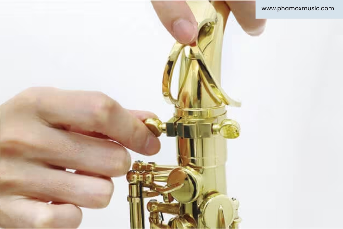 How to Assemble a Saxophone: A Step-by-Step Guide - Phamox Music