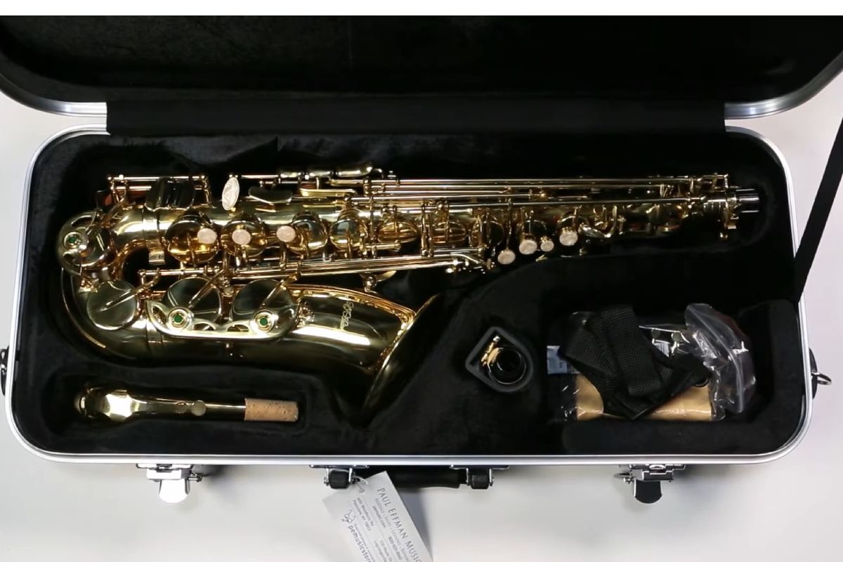 How to Assemble a Saxophone: A Step-by-Step Guide - Phamox Music